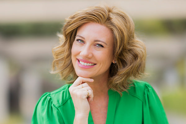 Meet Jenny B! – Wigs.com