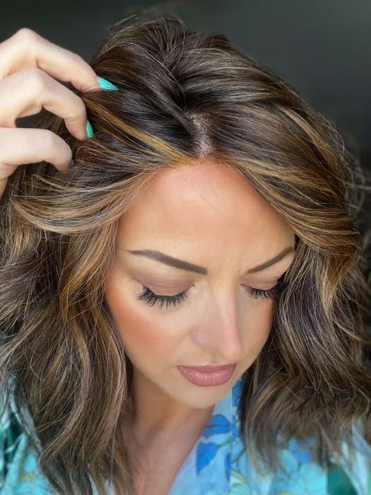Big Spender by Raquel Welch | Synthetic Lace Front Wig – Wigs.com