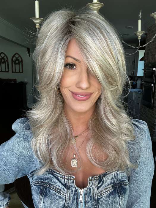 Stroke of Genius by Raquel Welch | Synthetic Wig – Wigs.com