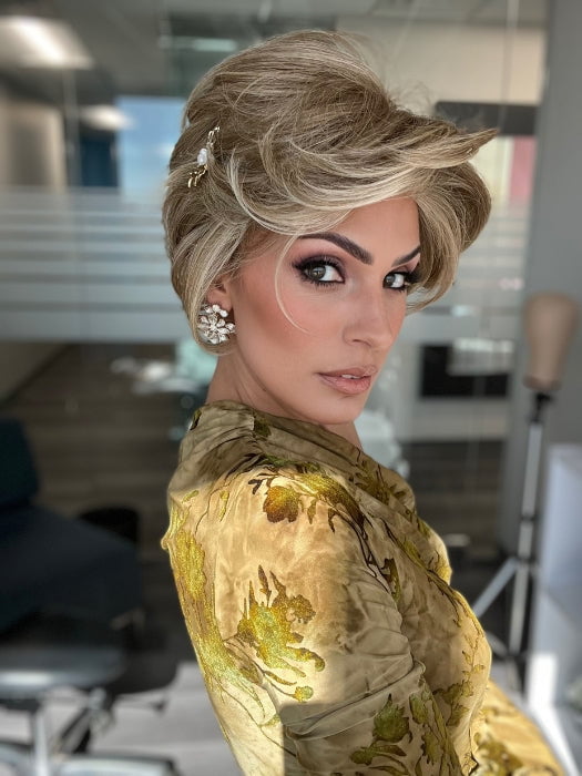 Captivating Canvas | Synthetic Lace Front Wig (Mono Part) – Wigs.com
