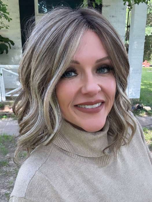 Wavy Day by Raquel Welch | Synthetic Wig – Wigs.com