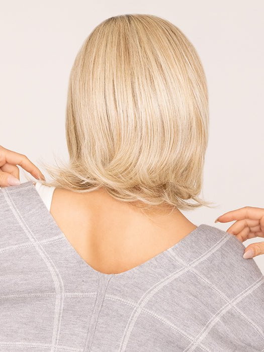 Take A Bow by Raquel Welch | Synthetic Lace Front Wig (Mono Top) – Wigs.com