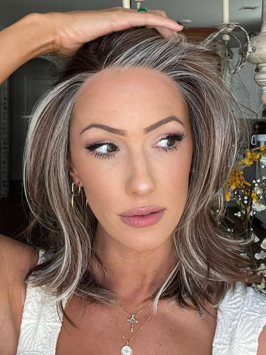 Dazzling Wavez by Rene of Paris | Synthetic Wig – Wigs.com