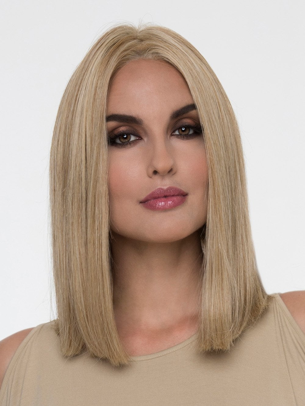 Chelsea Wig by Envy | Human Hair/ Synthetic Blend – Wigs.com